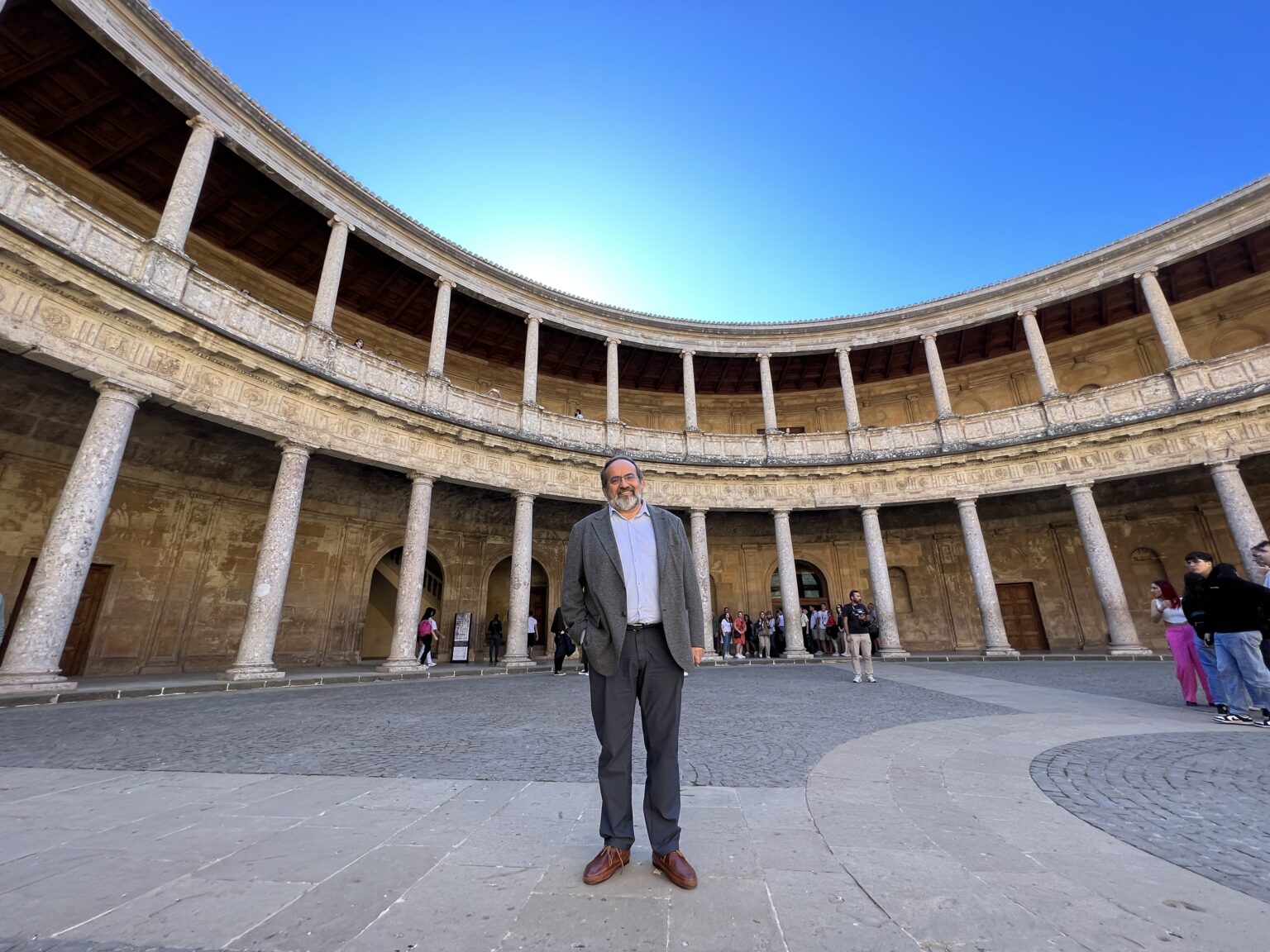 The Alhambra host a talk by Ángel Ibarra - IFMIF-DONES